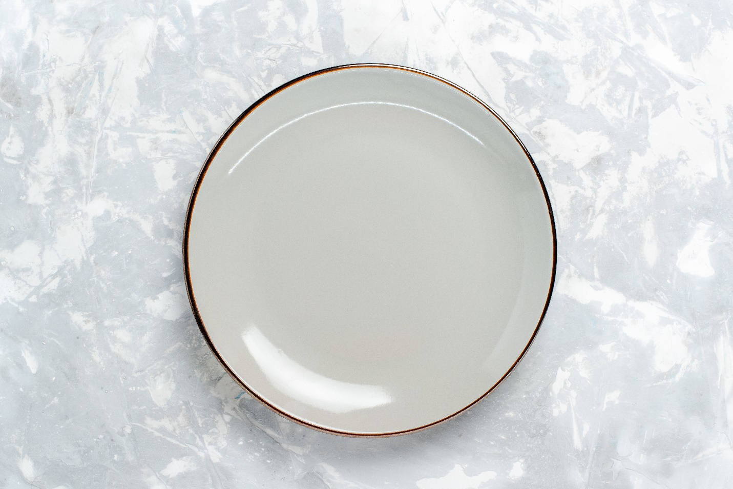 What Is A Ceramic Plate? A Complete Guide – thinKitchen