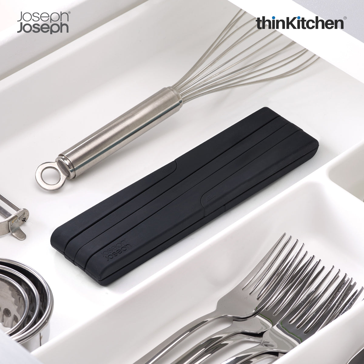 Joseph Joseph Stretch Expandable Trivet - Black | thinKitchen